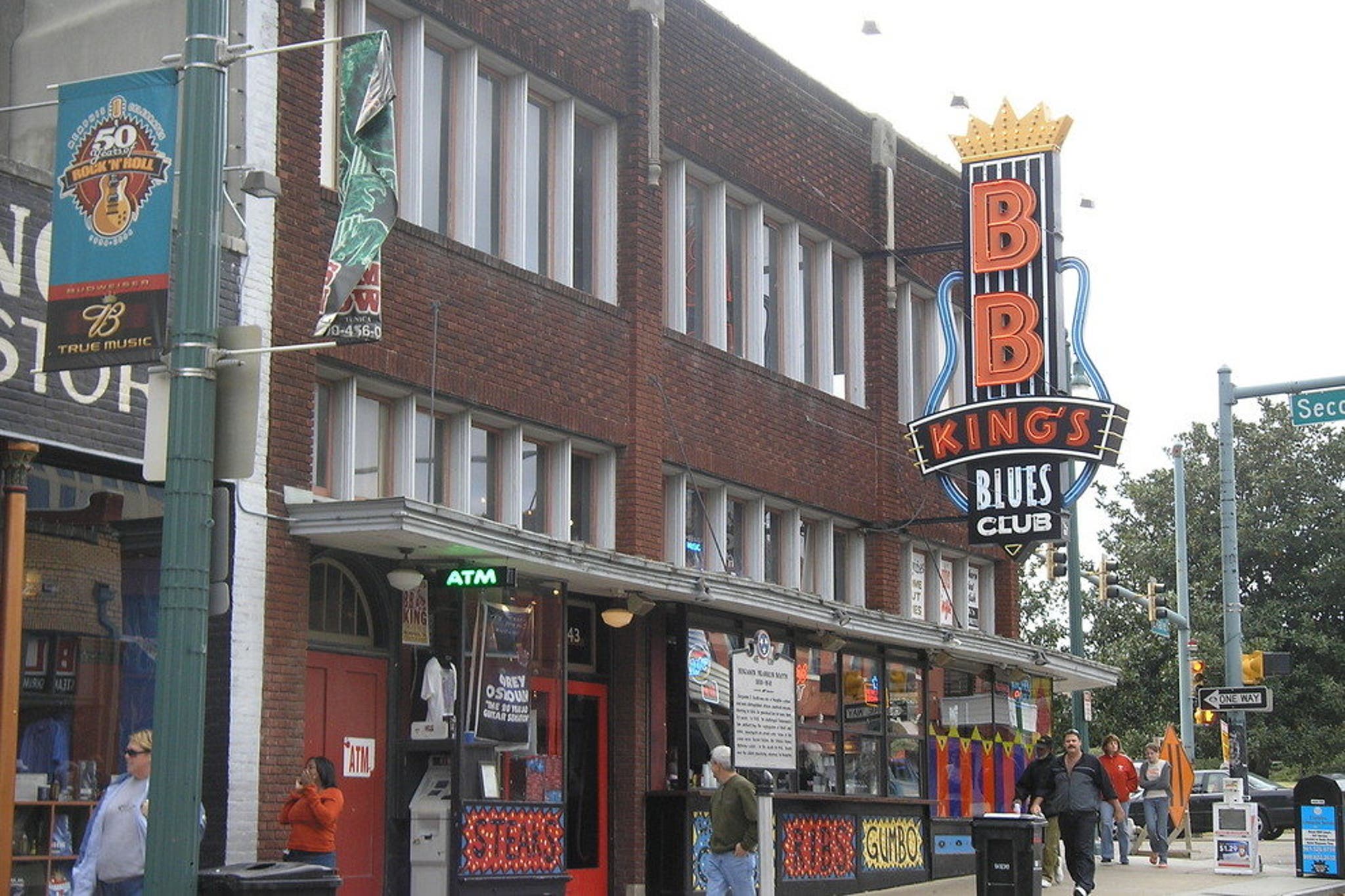 10 Best Bars on Beale Street