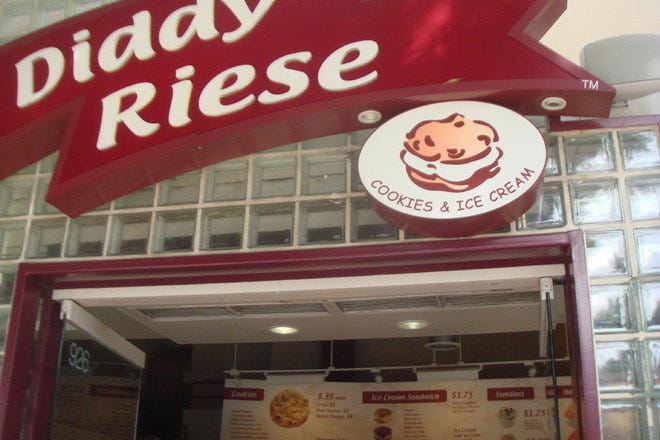 Diddy Riese Logo Diddy Riese Cookies At The Park For A Graduation