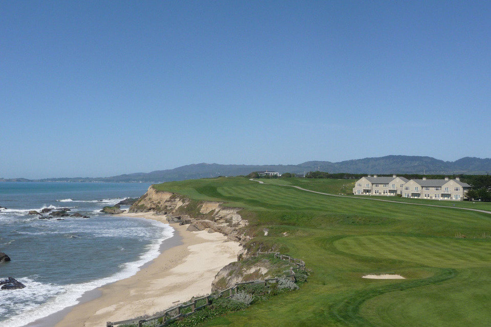 World's Most Beautiful Waterfront Golf Courses