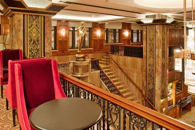 Hotel Phillips Kansas City Hotel Phillips Kansas City, Curio