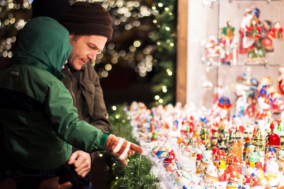 Toronto Christmas Market Holiday Shopping Wintertime Fun toronto-christmas-market-holiday-shopping-wintertime-fun