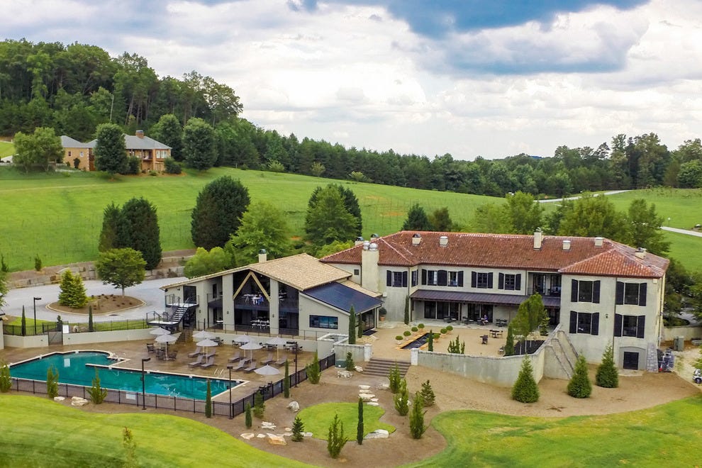 Peek Inside Hotel Domestique, A Cycling-Centric Resort In The Blue ...