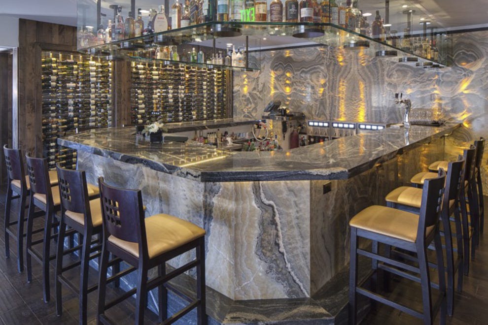 Tahoe Hotel Bars & Lounges: 10Best Bar & Lounge Reviews