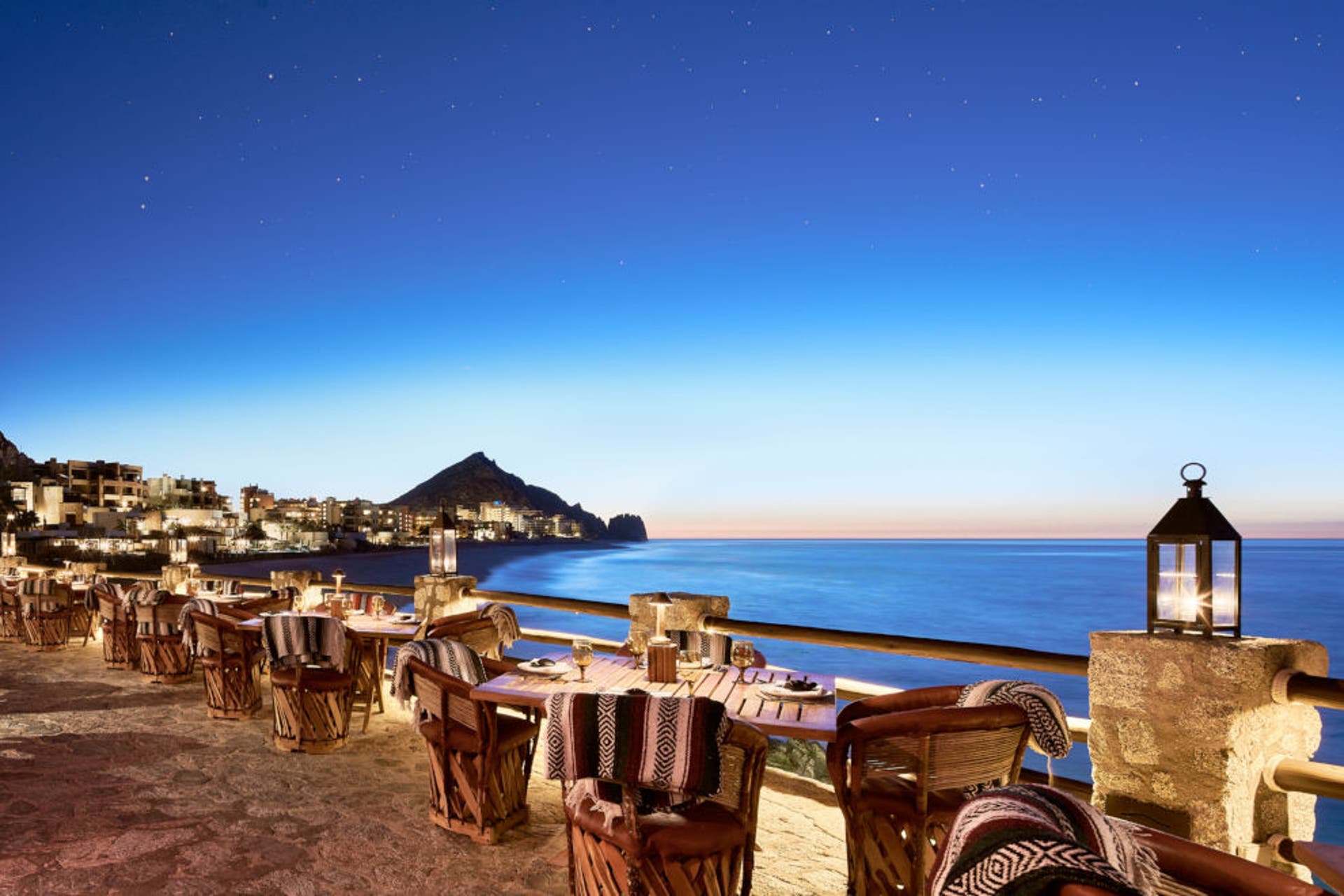 These are the 10 best restaurants in Cabo San Lucas, ranked by local expert