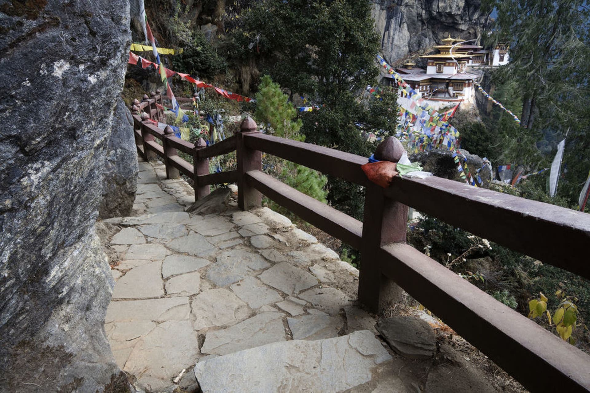 10 monasteries built on cliffsides and mountaintops