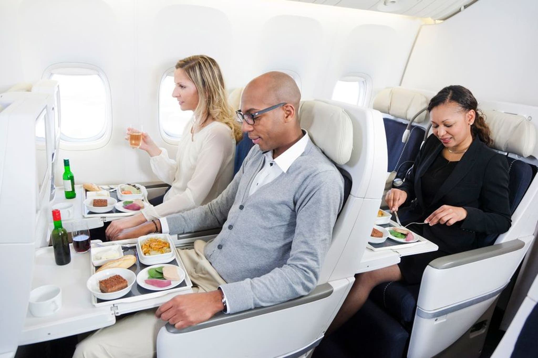 Airplane food done right: 10 best airlines for in-flight food