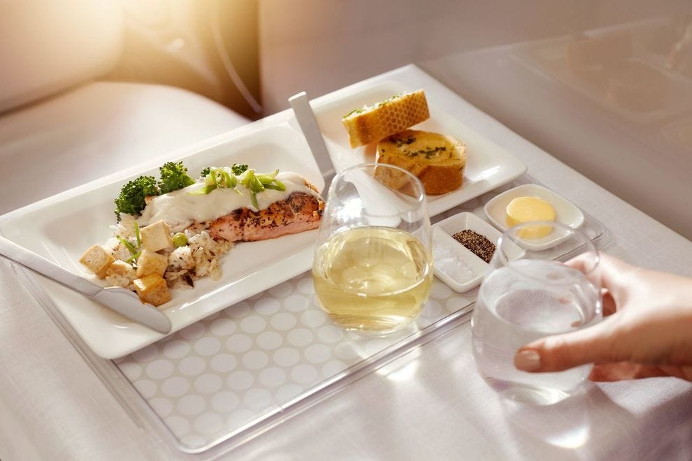 Airplane food done right: 10 best airlines for inflight food