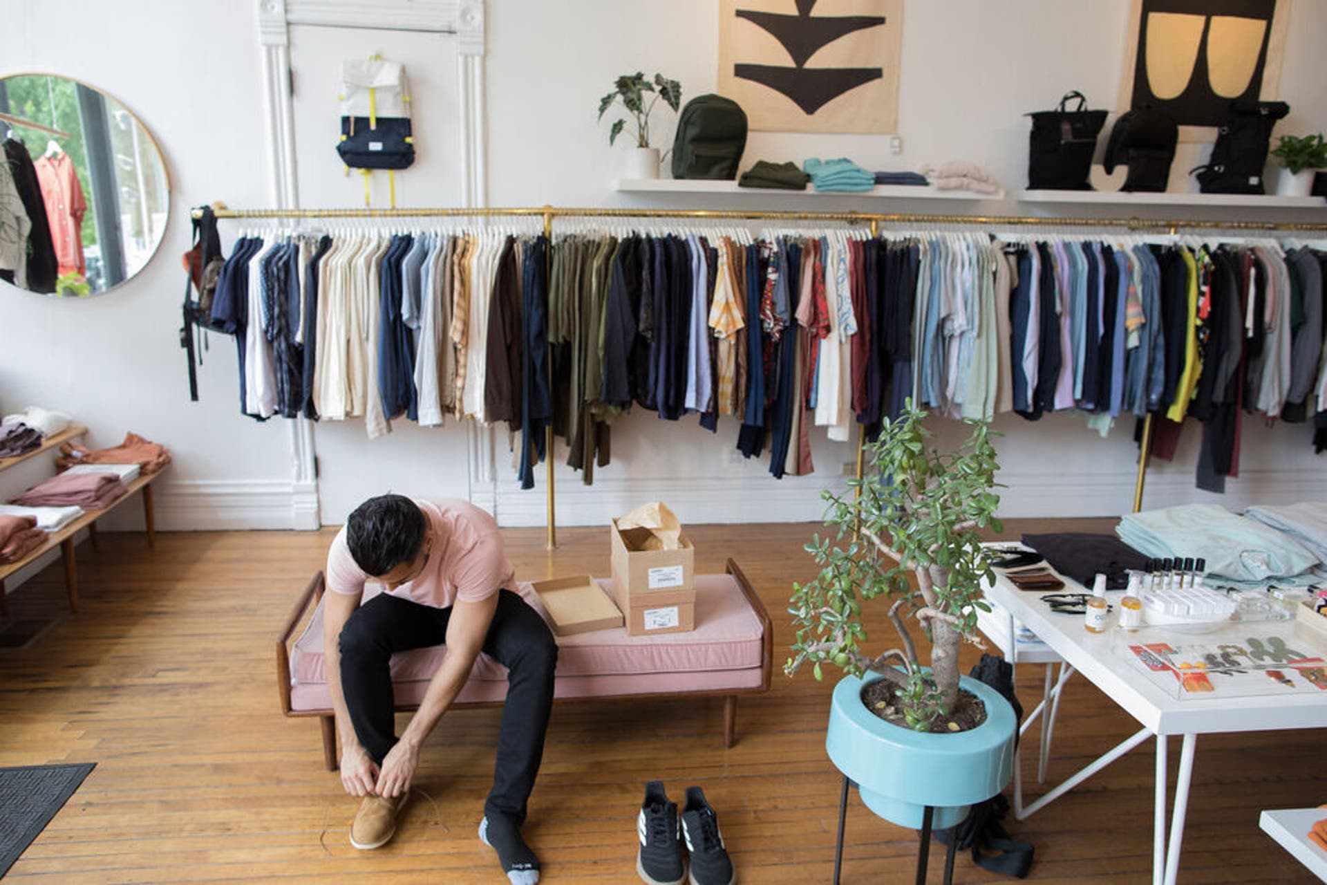 10 best places to shop in Chicago, ranked by local shopping expert