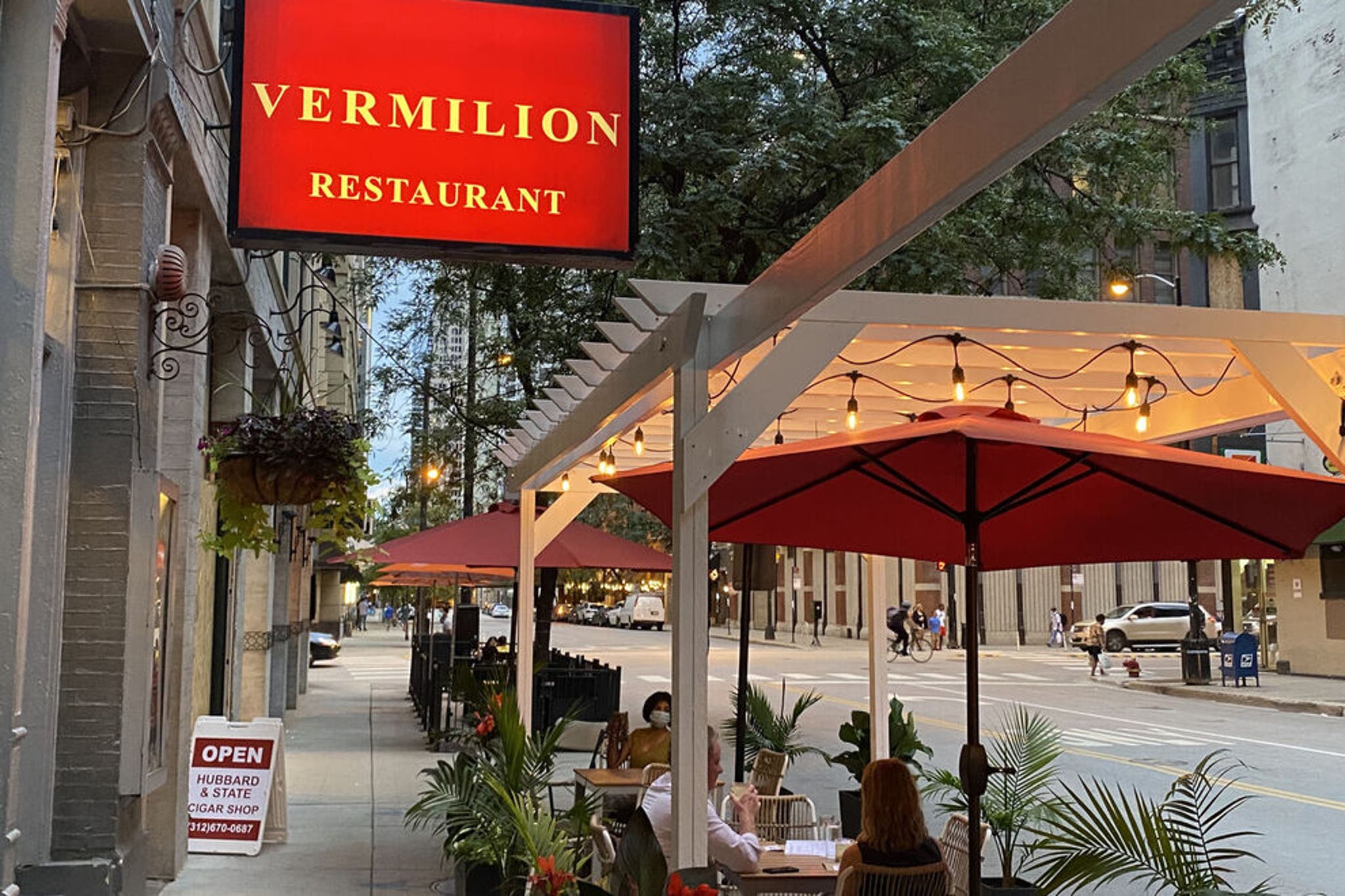 10 best places to shop in Chicago, ranked by local shopping expert