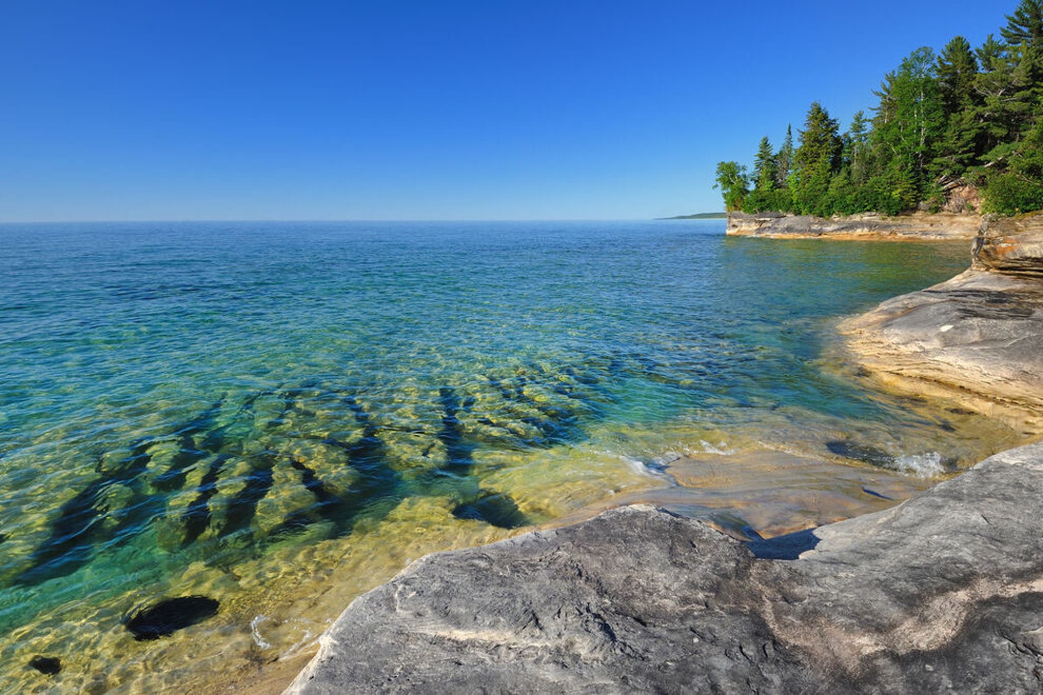 Explore the 10 best lakes in the United States for your next vacation