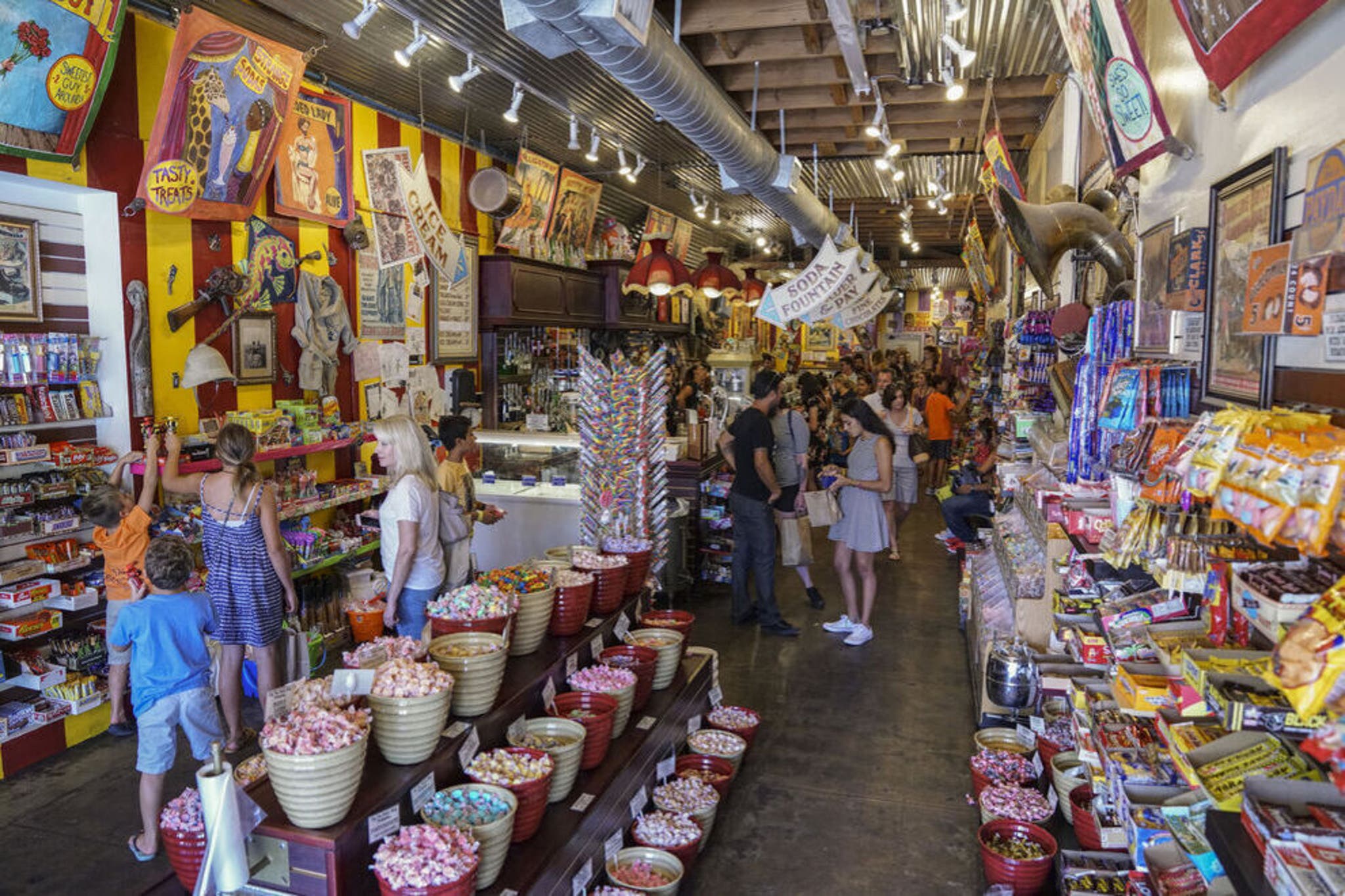 10 must-visit candy stores in the US that'll hit the sweet spot