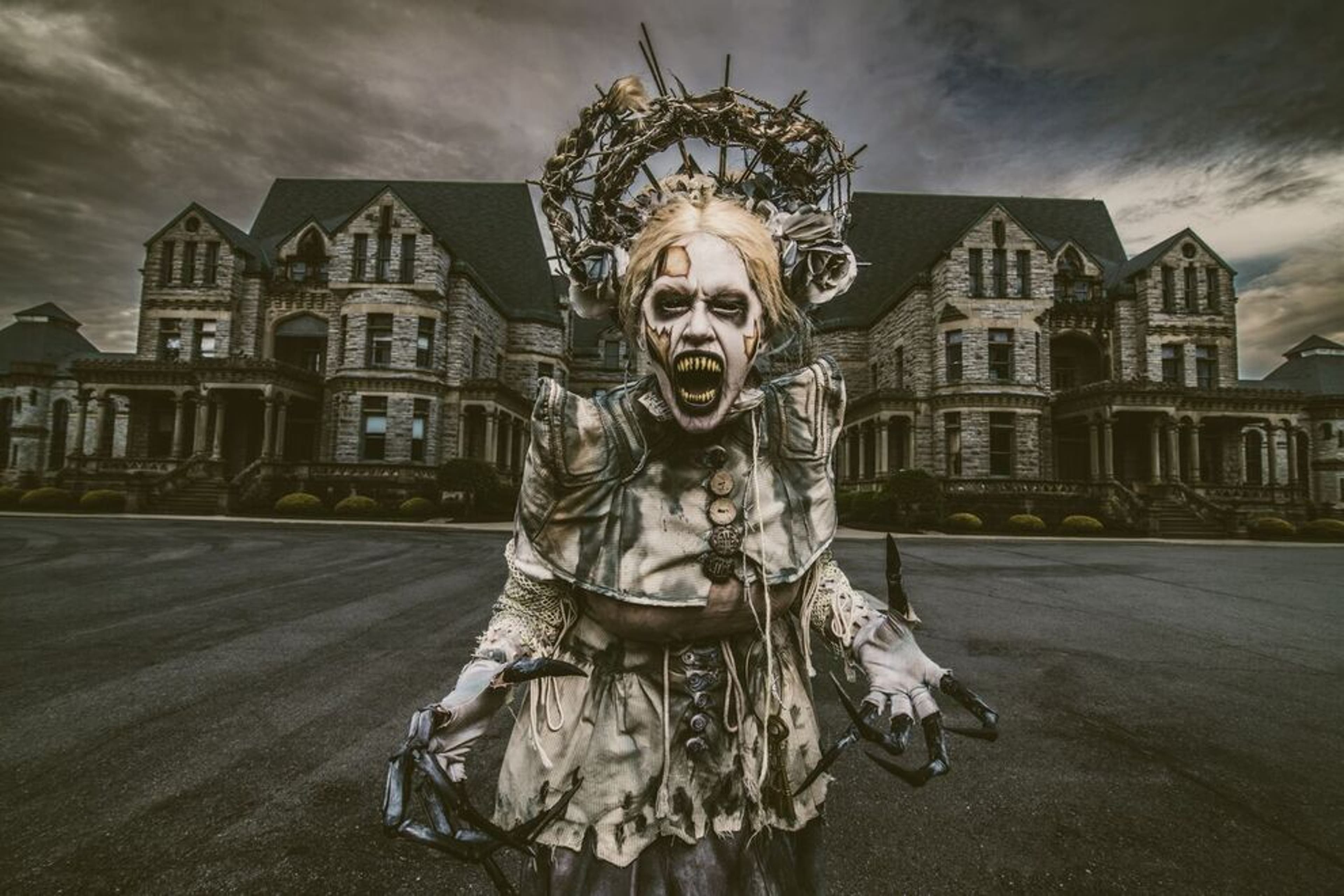 Haunted House Inside A Prison 2024 Guide To Halloween Nights At