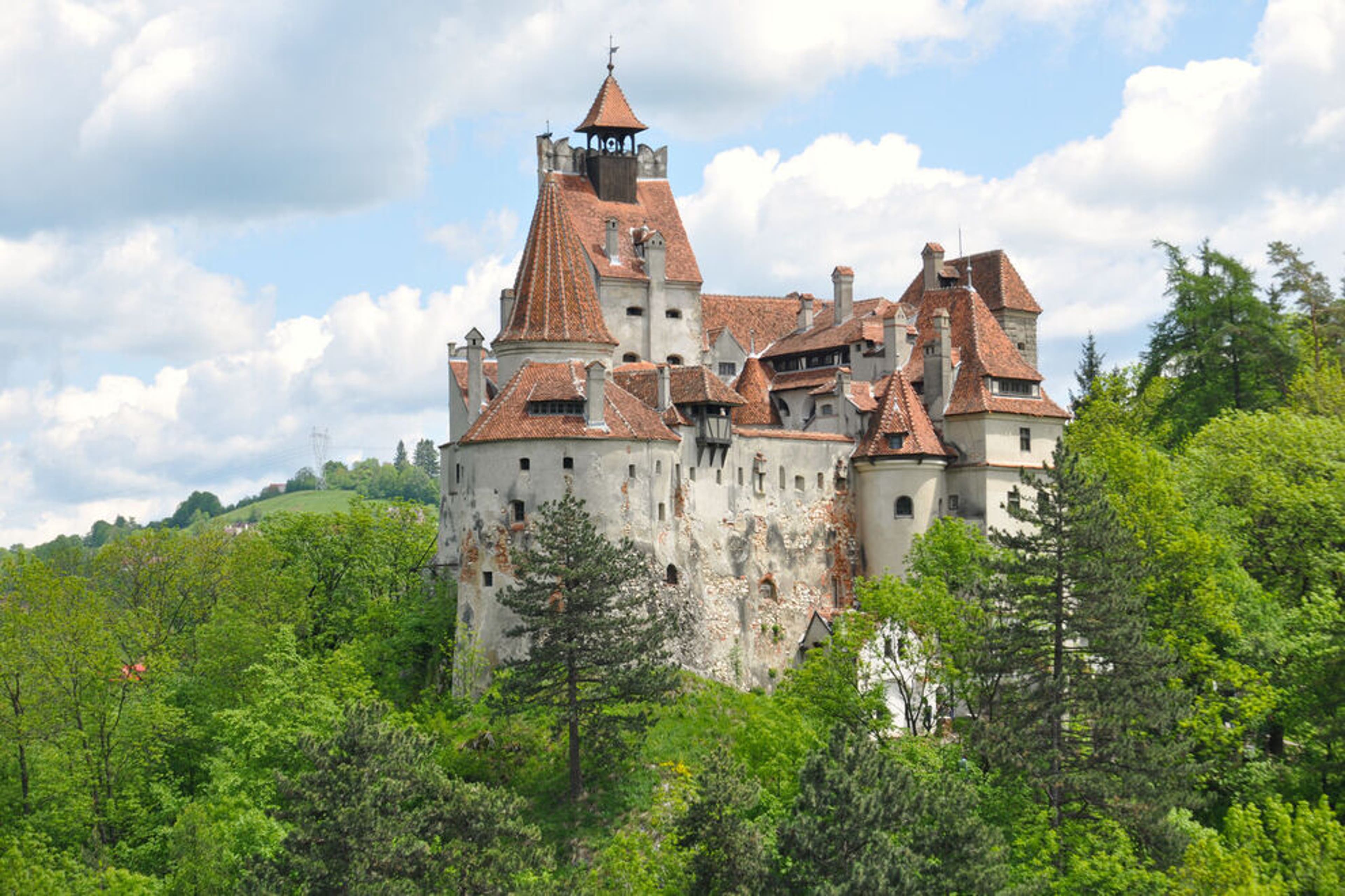 From Paris catacombs to haunted castles, 5 of Europe's scariest places
