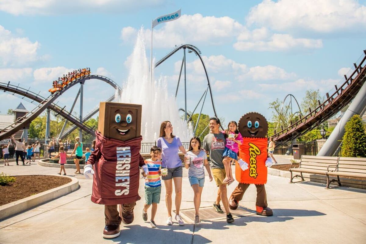 10 best theme parks in the United States for 2025