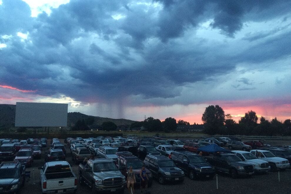 Holiday Twin Drive-In