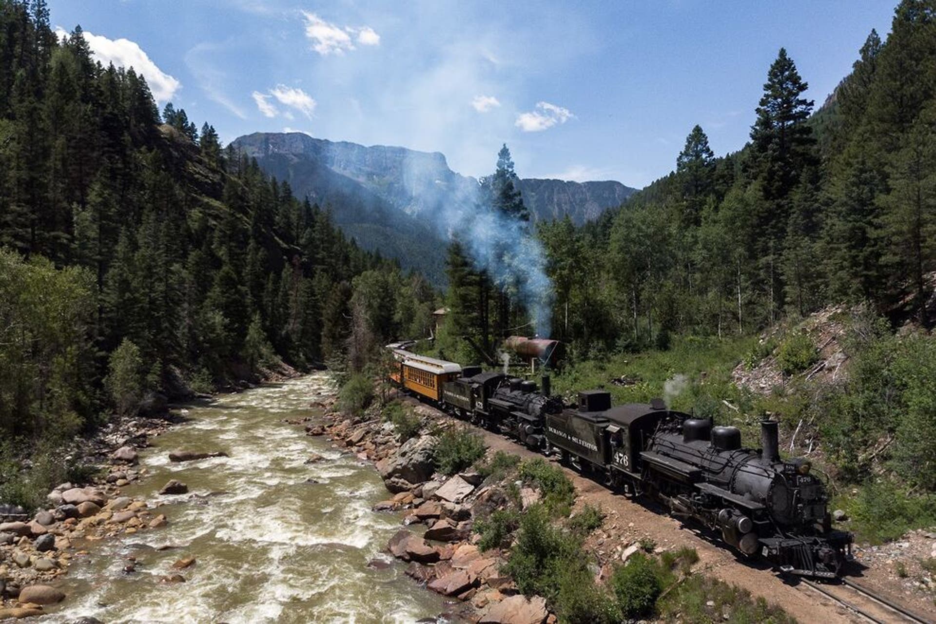 What is the Best Scenic Train Ride for 2025?