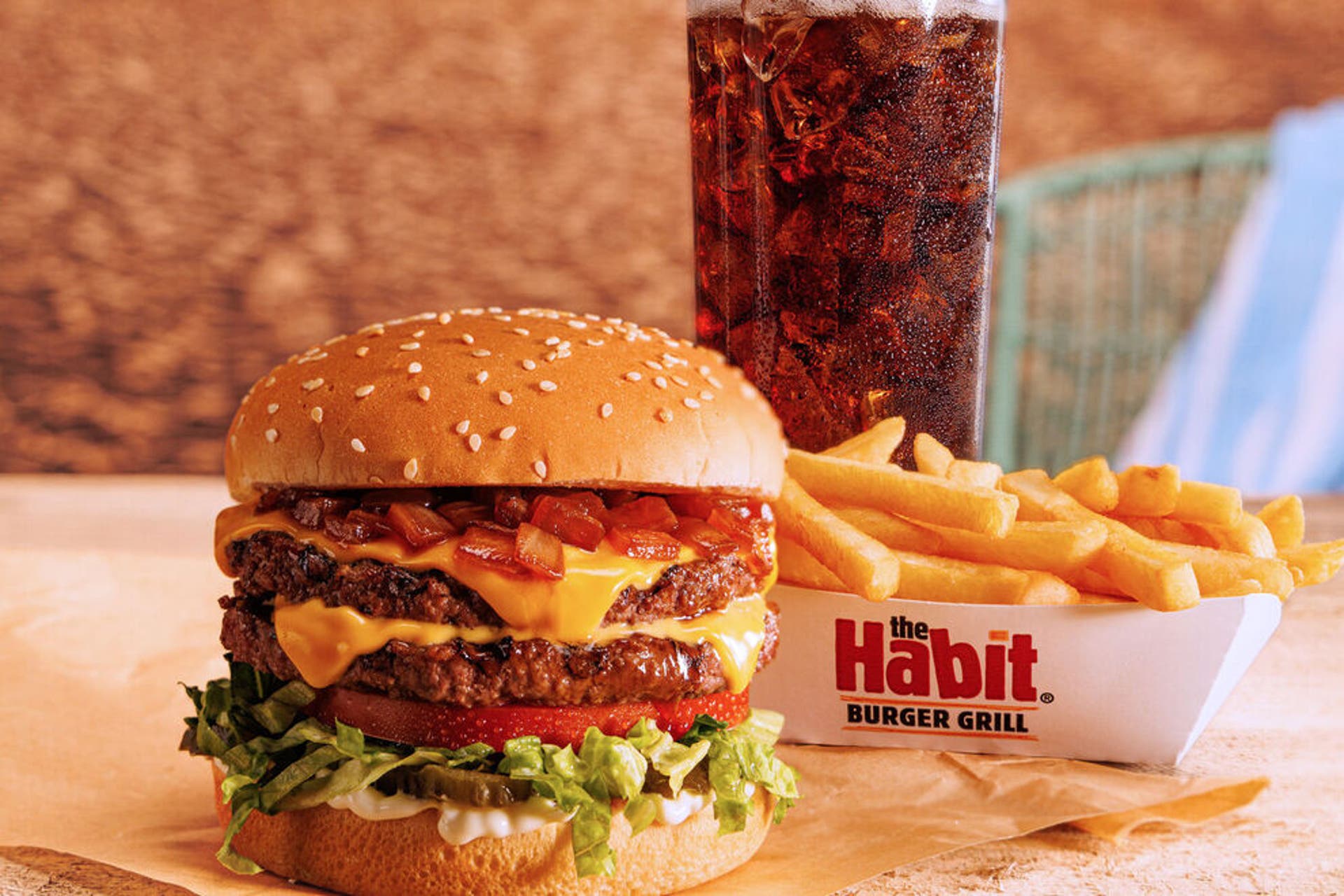 Craving a burger? Here are 10 fast food options you need to try