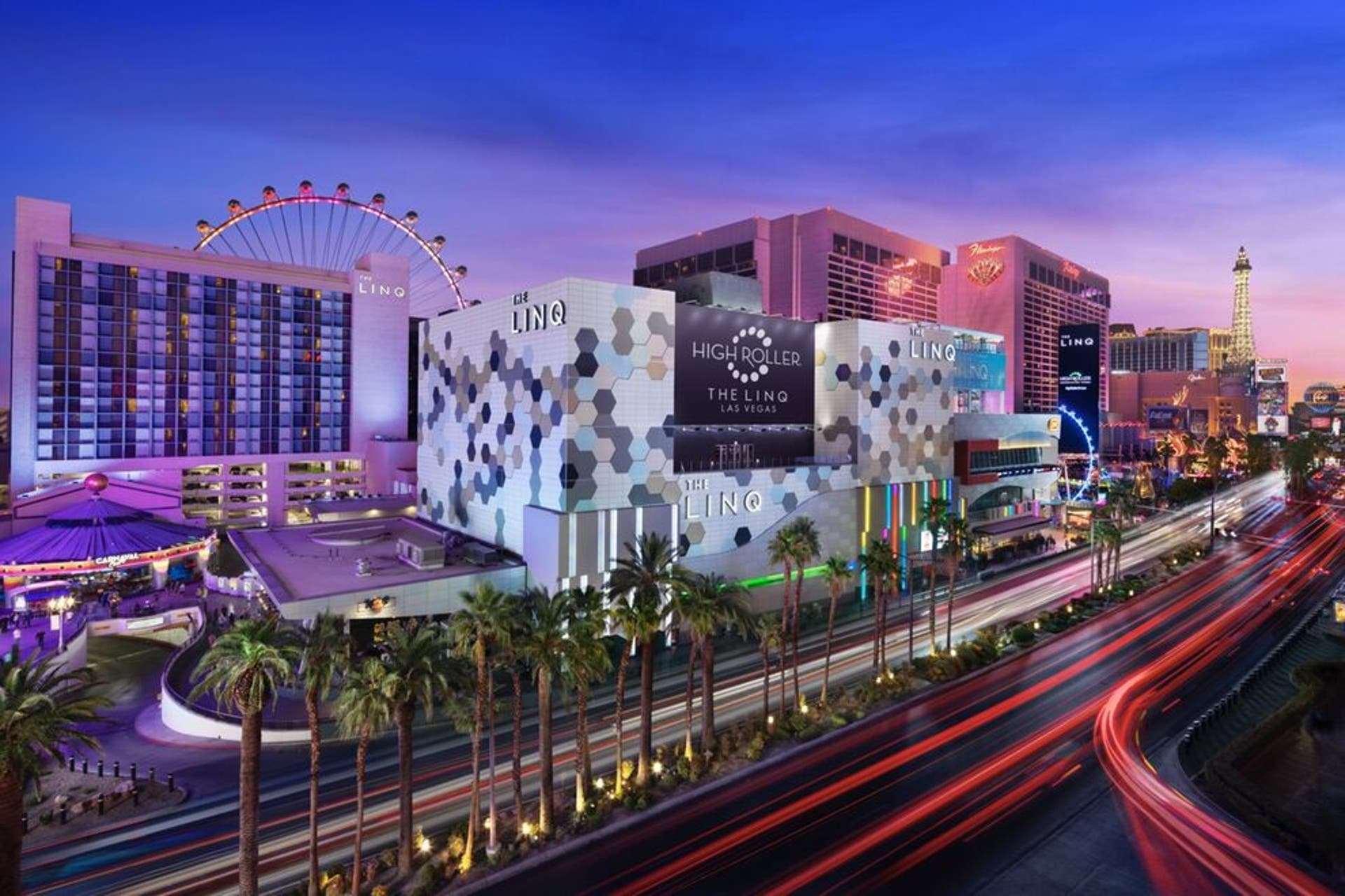 These 10 best hotels near the Sphere Las Vegas are real showstoppers