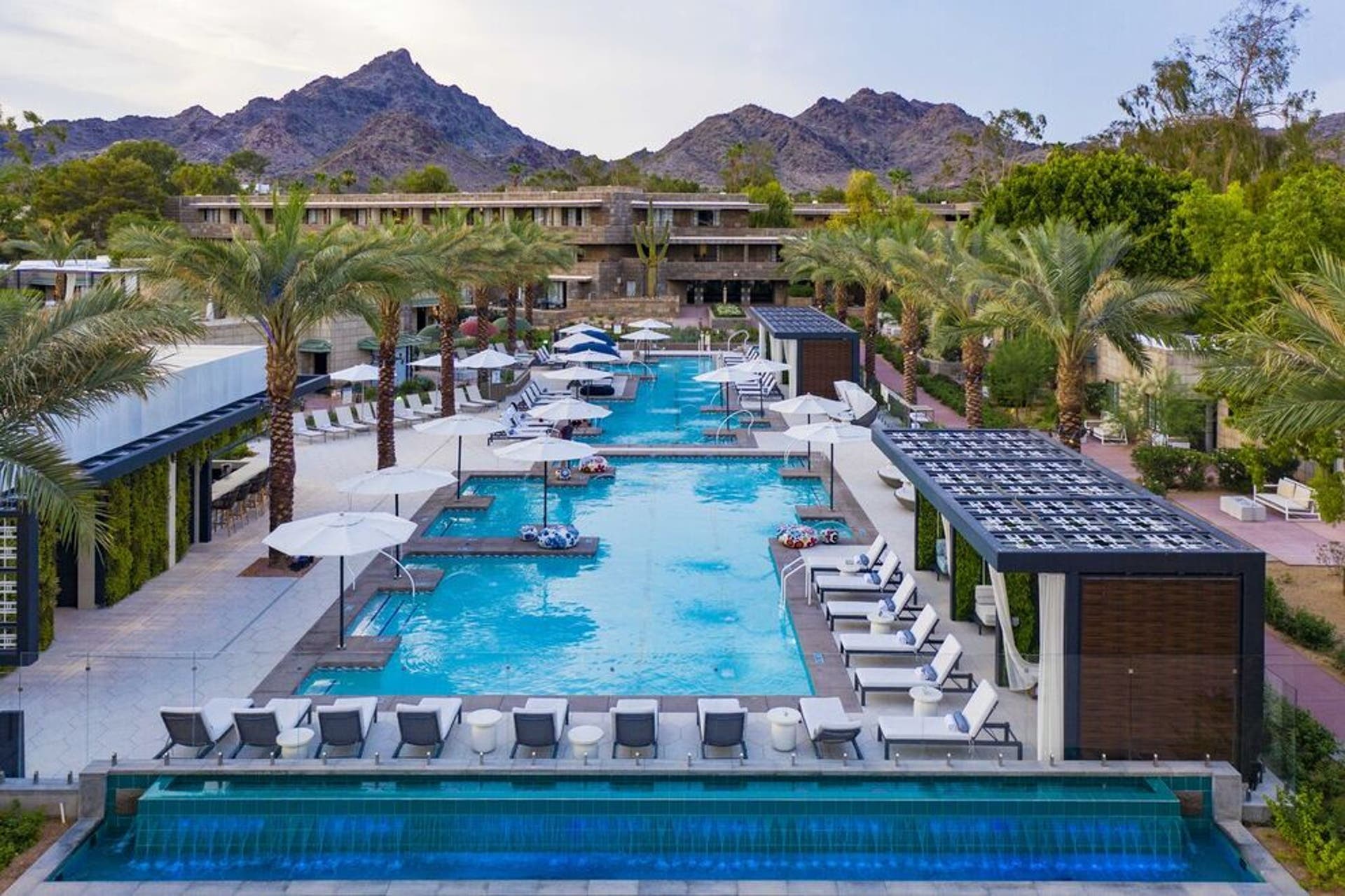 Make a splash: Unveiling the nation's 10 best hotel pools