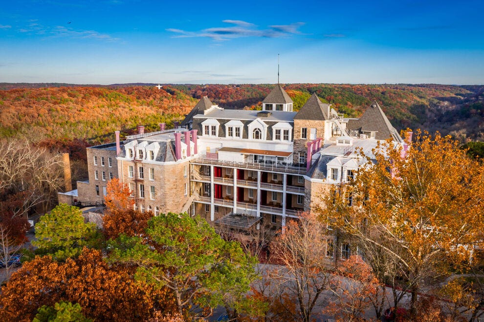 10 best haunted hotels in the US for a spooky stay