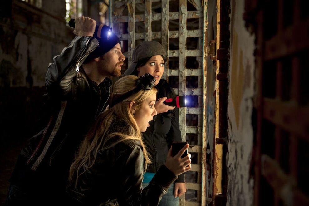 10 best ghost tours in the US for history and horror lovers