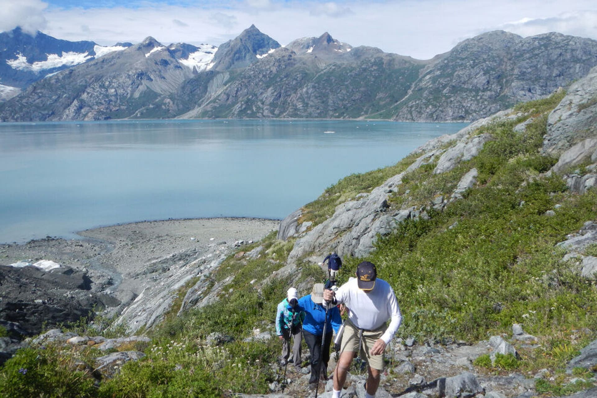 10 best cruise lines for shore excursions in 2025