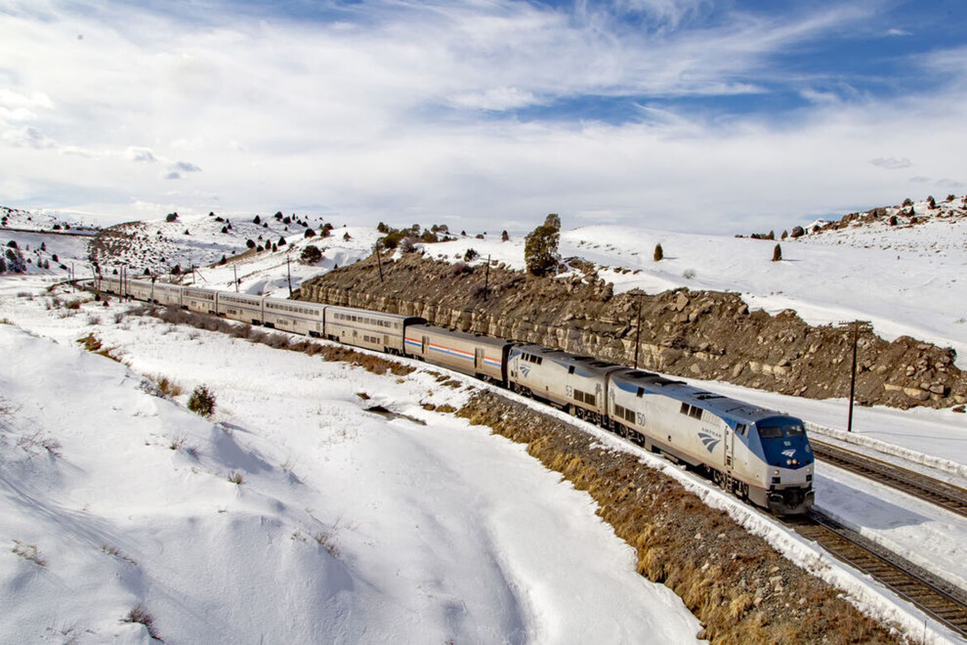 All aboard! 10 breathtaking winter train travel rides in North America