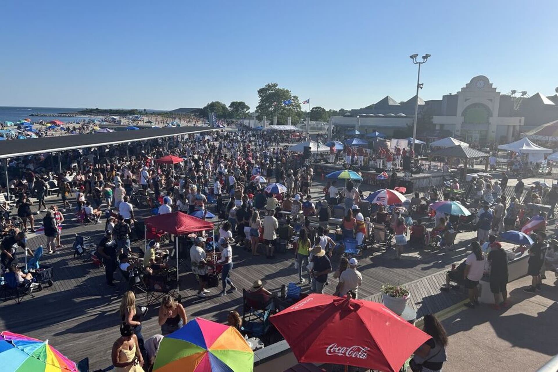 10 best boardwalks in the US for stunning views and fun attractions