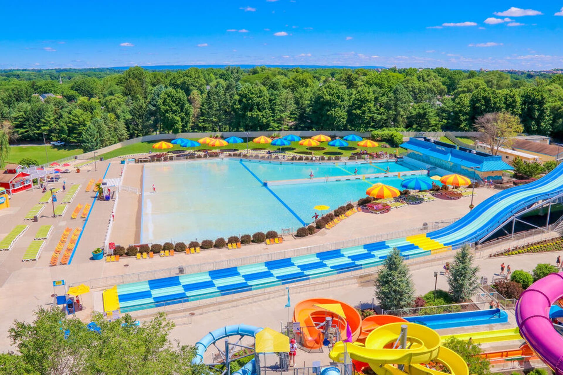 Wave Pool at Dorney Park & Wildwater Kingdom