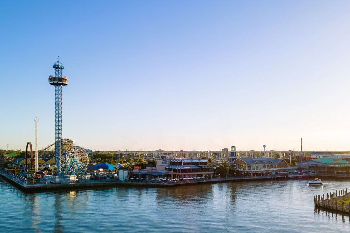 10 best boardwalks in the US for stunning views and fun attractions