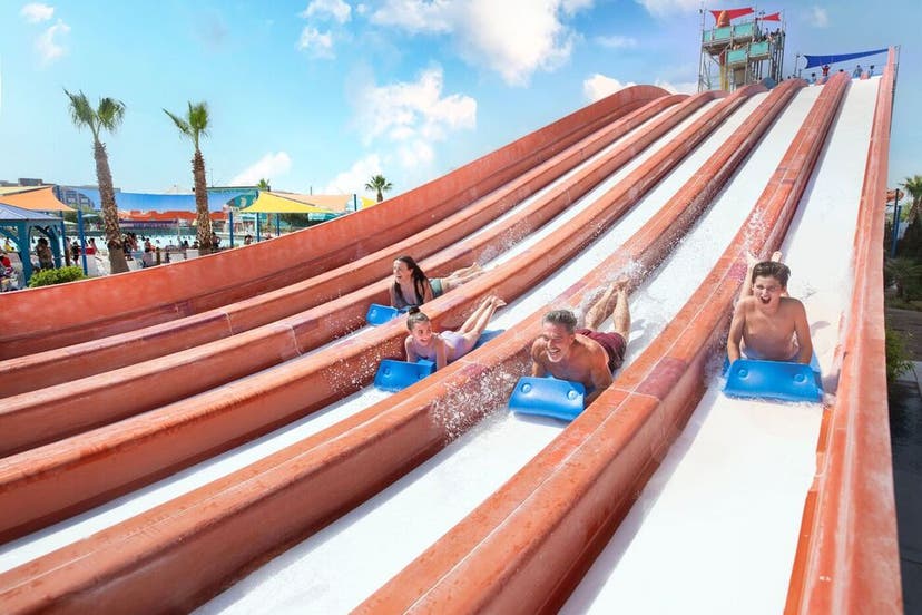10 best water slides at water parks across the US