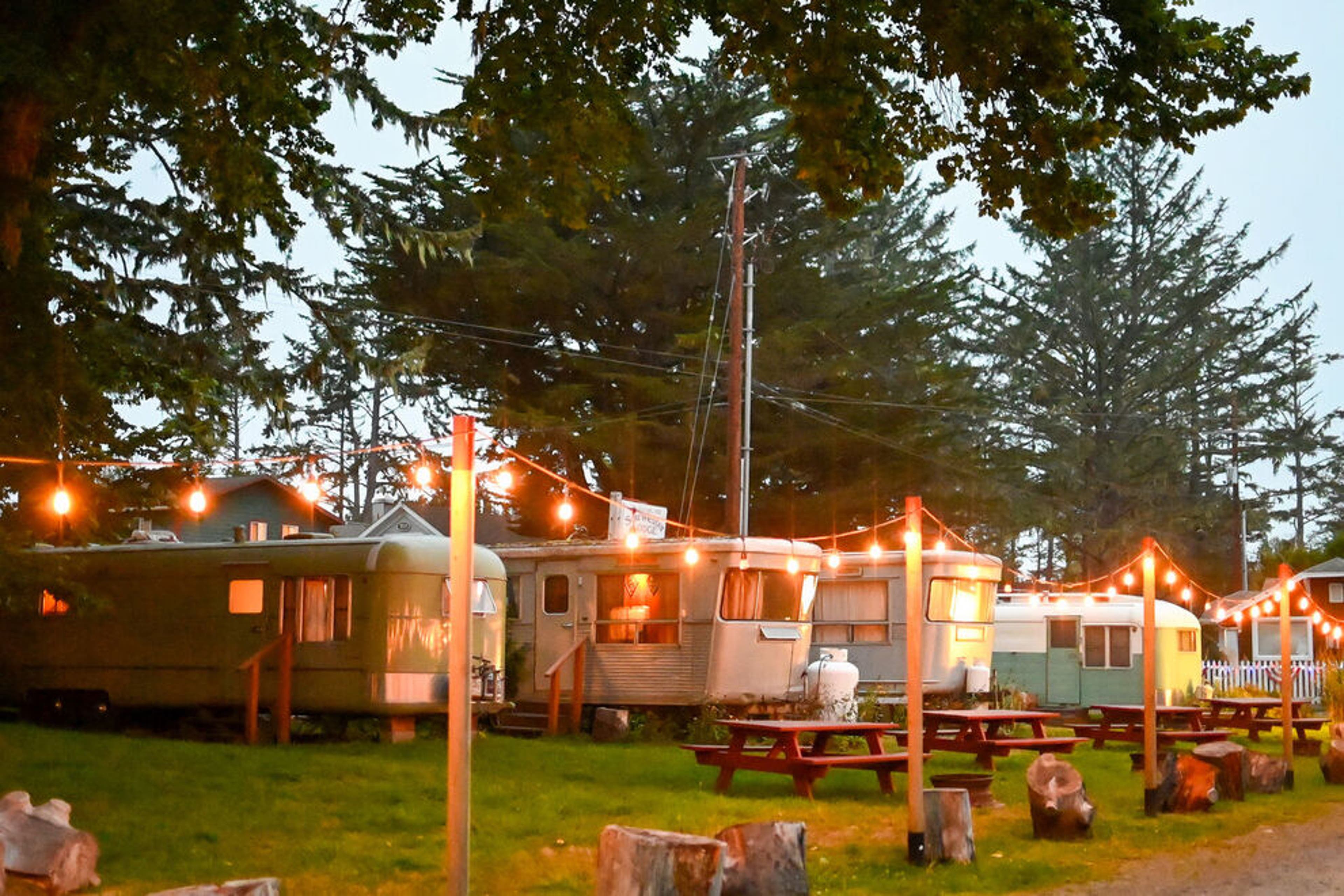 Sou’wester Historic Lodge and Vintage Travel Trailer Resort: 2026 USA ...
