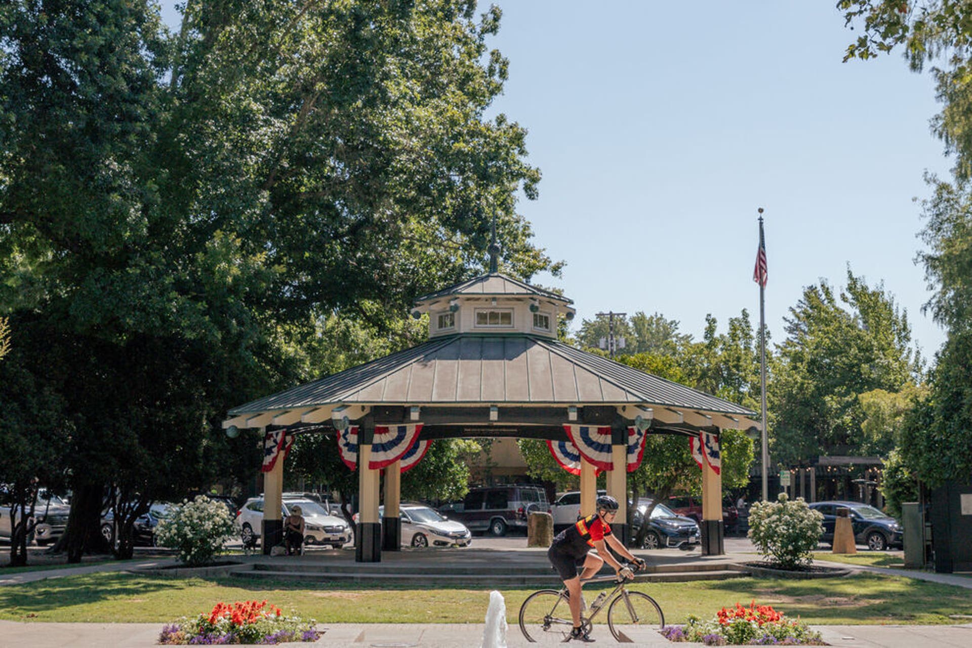 10 best public squares across the nation, according to readers