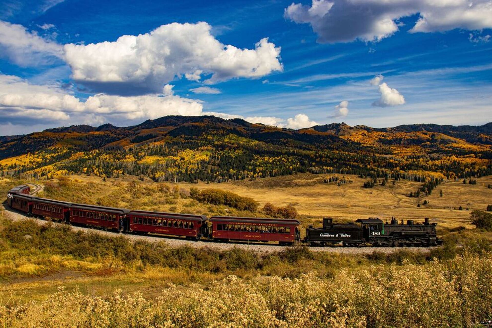 10 best scenic train rides to take in 2025