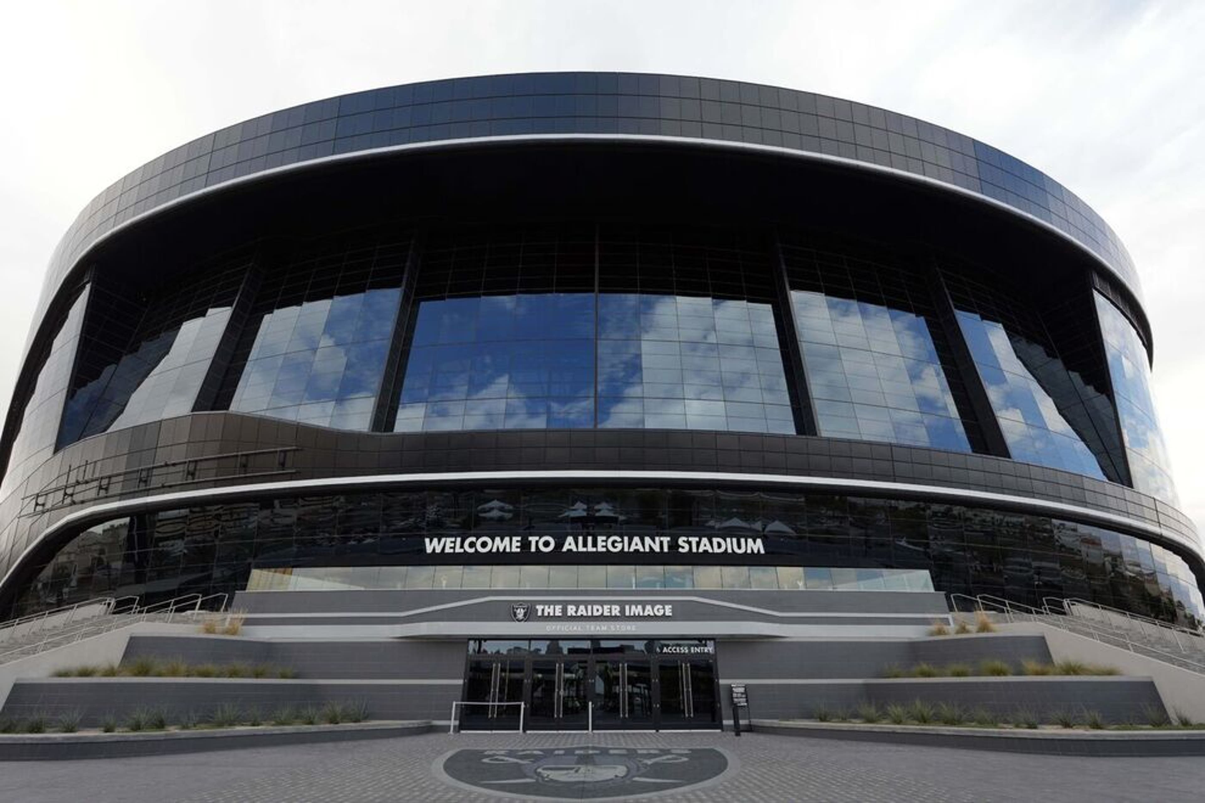The ultimate guide to Las Vegas sports and sports venues