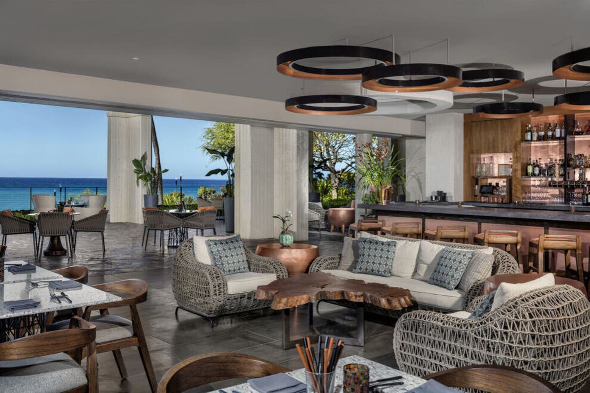 10 best beach bars in the US for great drinks and gorgeous views
