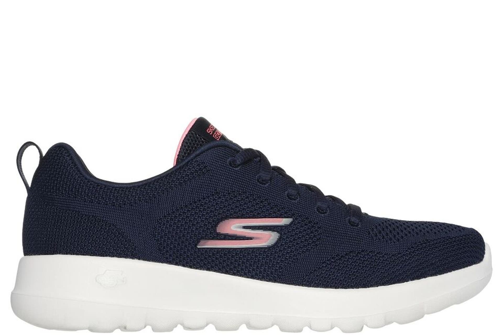 11 walking shoes that'll make your foot doctor (and your feet) happy