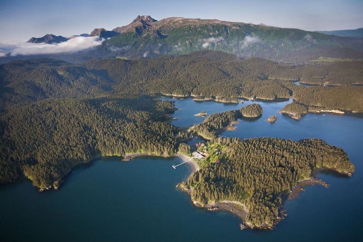 10 best wilderness lodges in Alaska