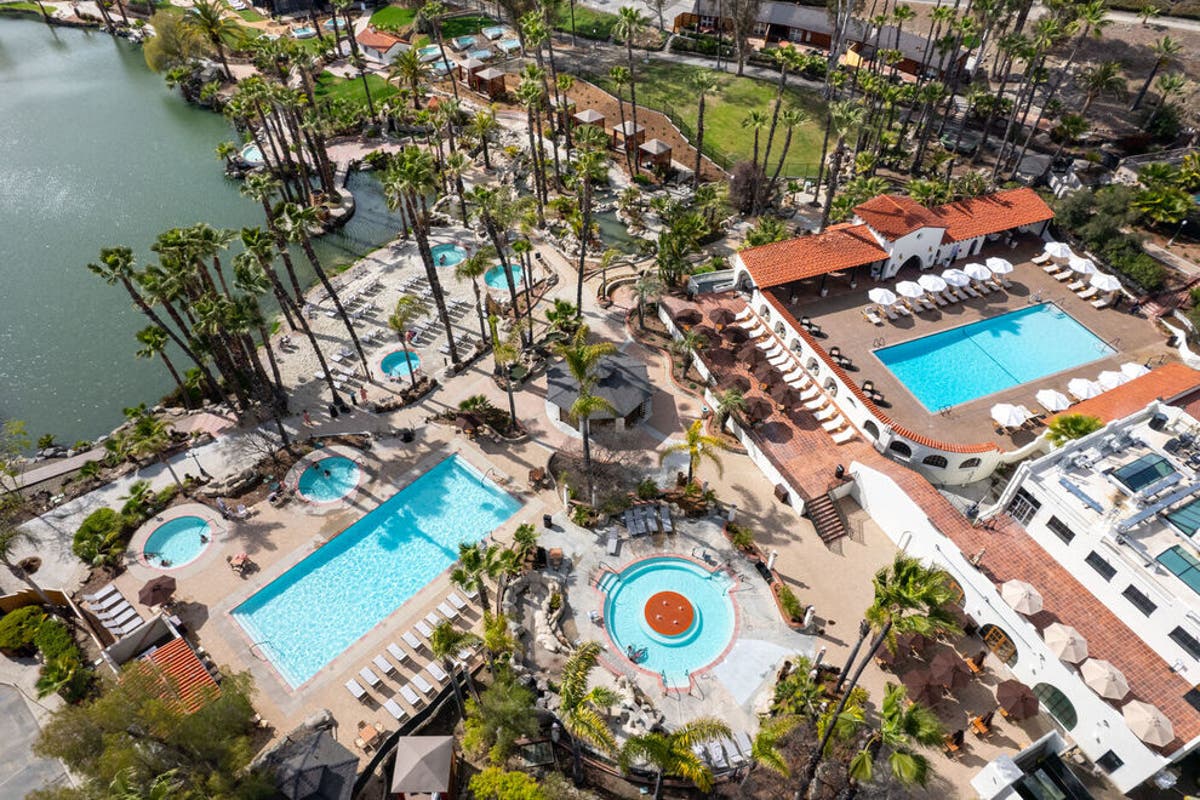 10 best destination resorts in the United States