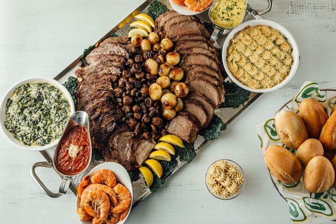 10 NFL stadiums with the best food in 2025