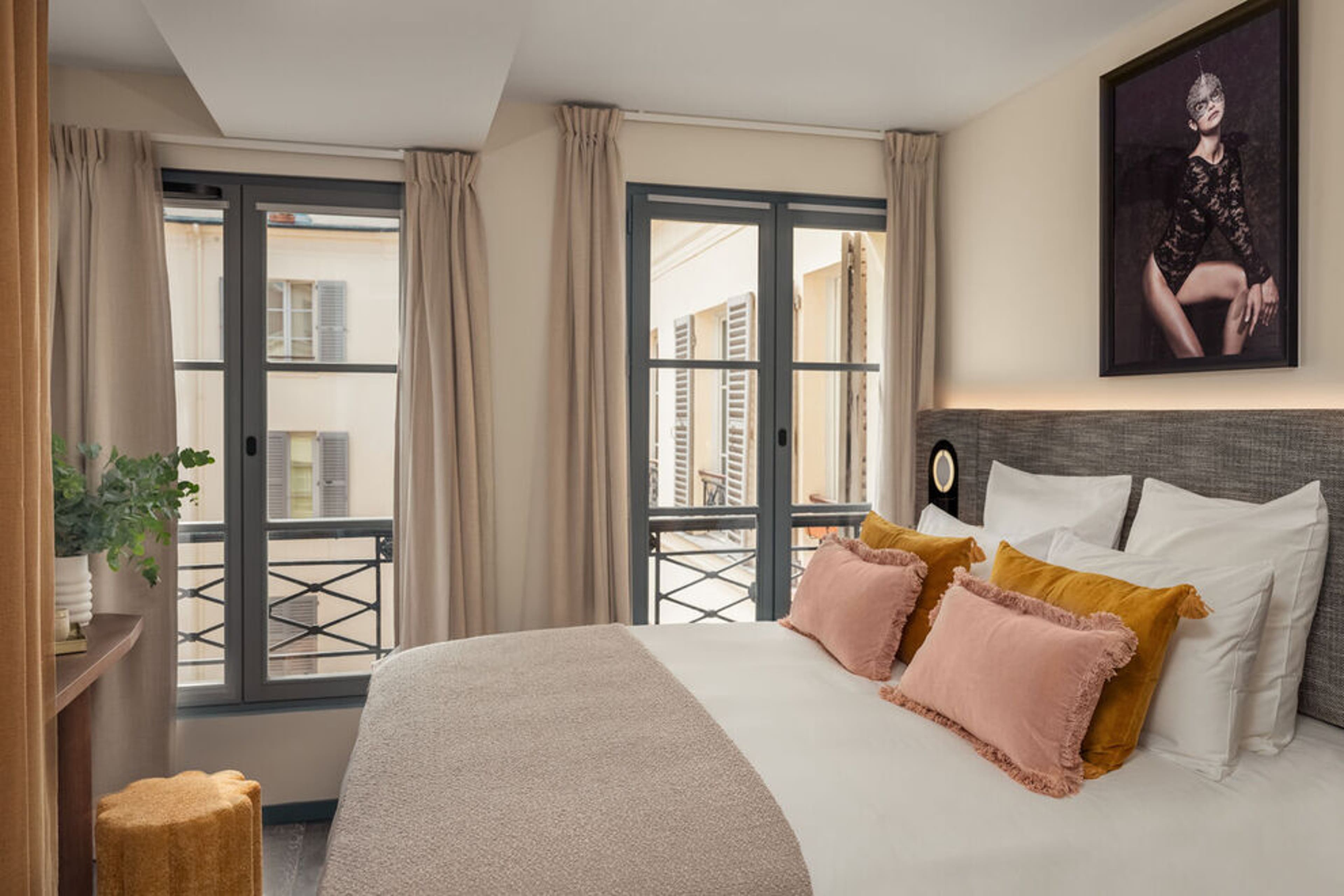 A night at Boudoir des Muses, Paris' naughtiest hotel