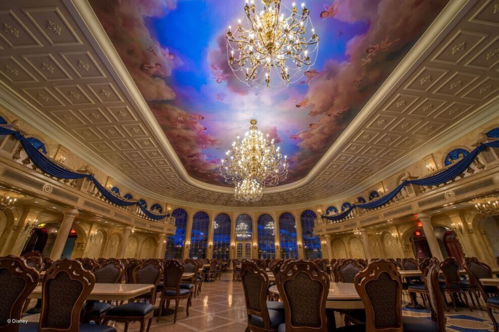 Don't miss the top-notch food at these 10 theme park restaurants
