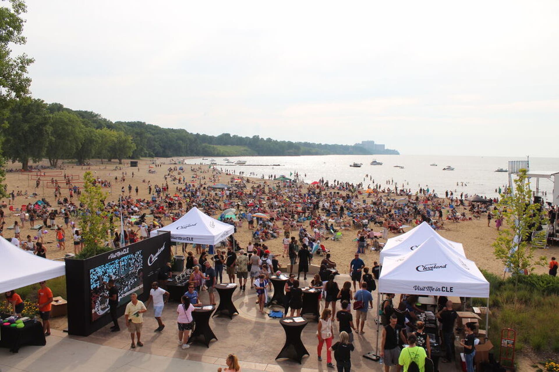 10 best beaches at lakes across the United States