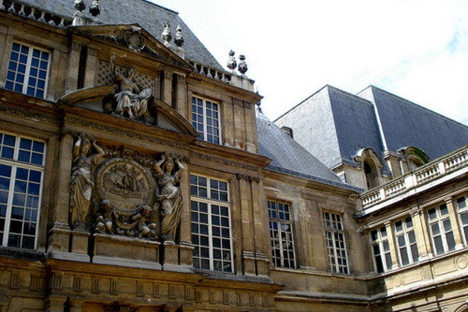 Carnavalet Musee de l'Histoire de Paris is one of the very best things ...