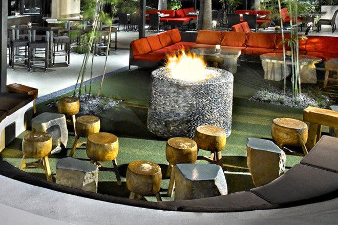 YOLO是劳德代尔堡最好的餐厅之一