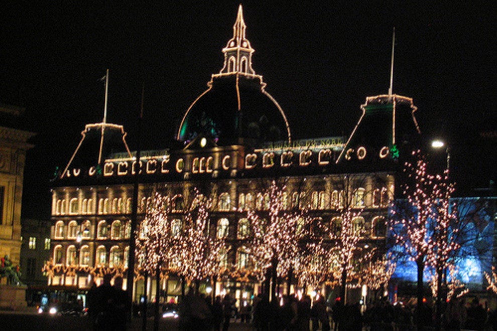 Magasin Du Nord: Copenhagen Shopping Review - 10Best Experts and ...